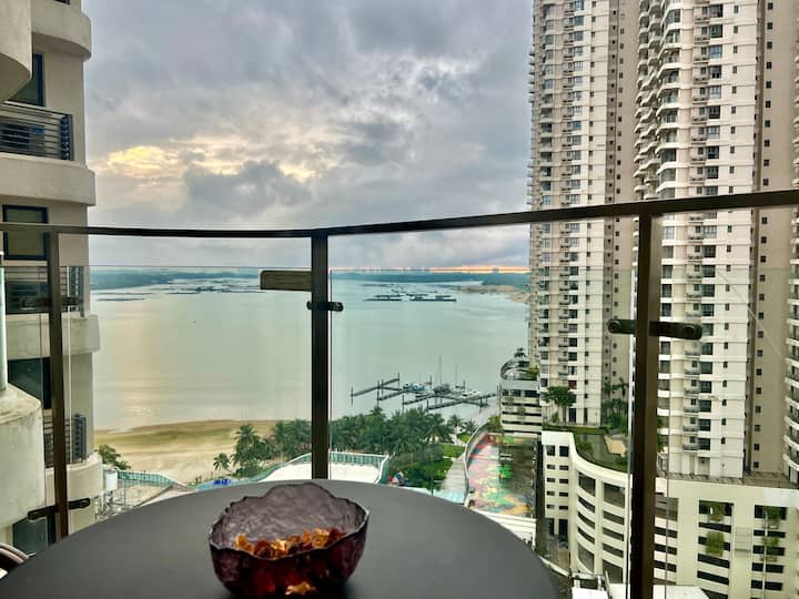 Amberside 08th Seaview 3r3b Family Suites@ 11pax - Johor Bahru