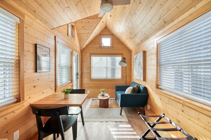 Tiny Refuge - Quiet & Cozy - Portland