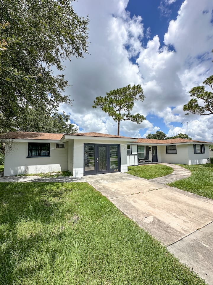 Briarwood - Two Cozy Space, One Perfect Stay! - Venice, FL