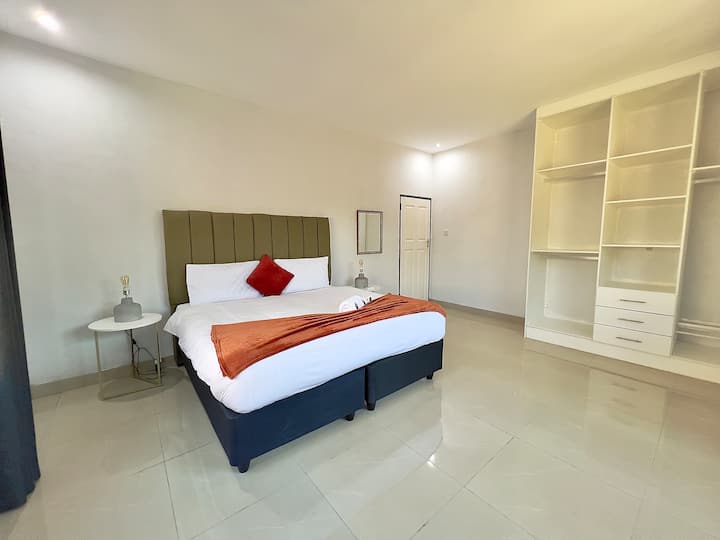 Platinum Guest Apartment 996a - Victoria Falls