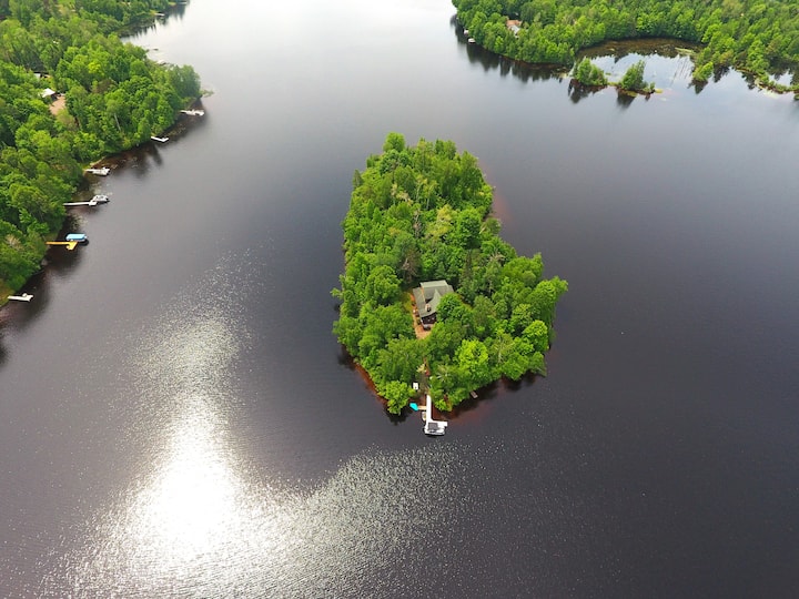 Haven Island - Cabin, Pontoon, And Kayaks! - Winter, WI