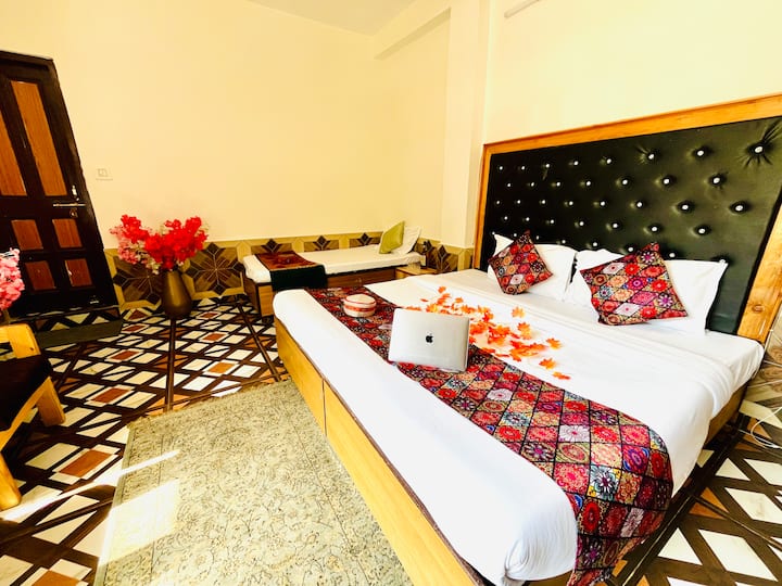 Triple Room With Common Balcony - Kasol