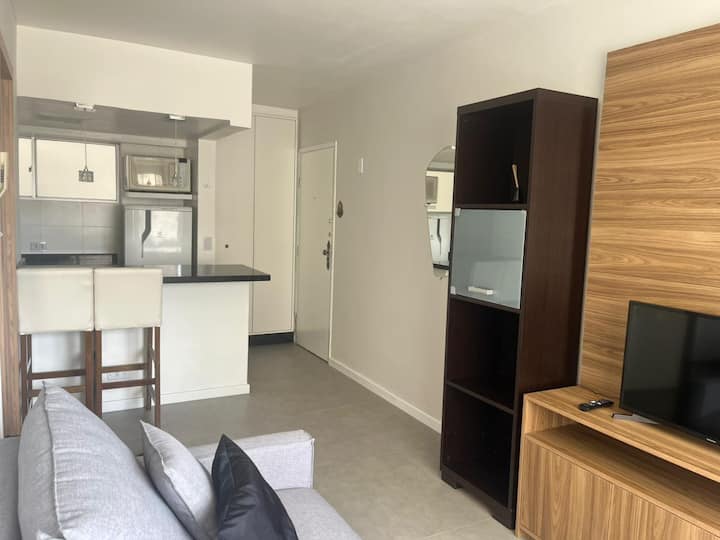 Apartamento Aconchegante No Alto Da Glória C/ Vaga - Curitiba