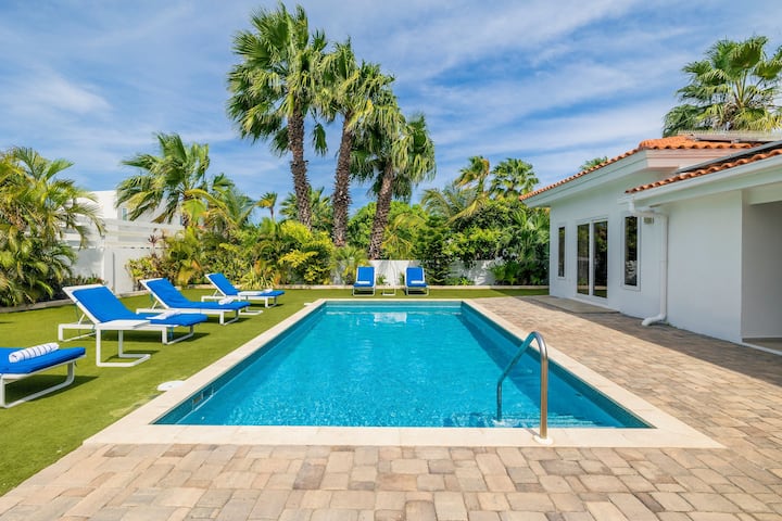 Luxury 4br Pool Retreat | Villa Noah By Bocobay - Aruba