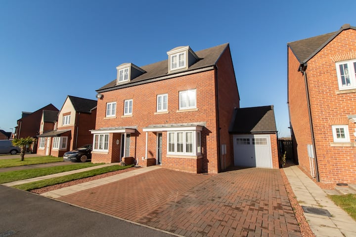 Modern Family Home Coxhoe - Durham City - Durham