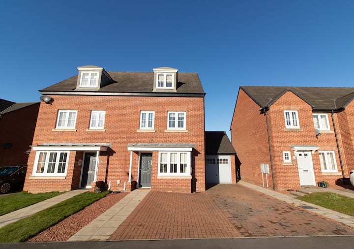 Modern Family Home Coxhoe - Durham City - Durham