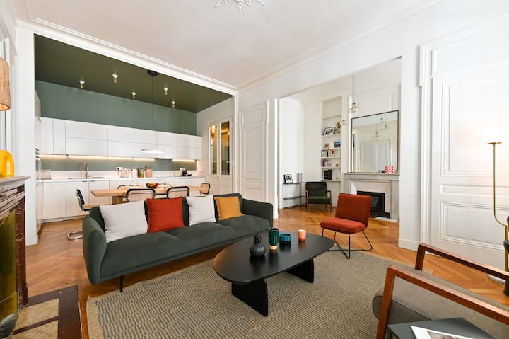 *ÉLégant Haussmannien Au Cœur De Lyon* - Lione