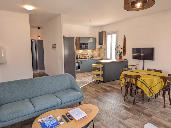 Lumineux T3 : Haut De Villa  Avec Extérieur - Toulon