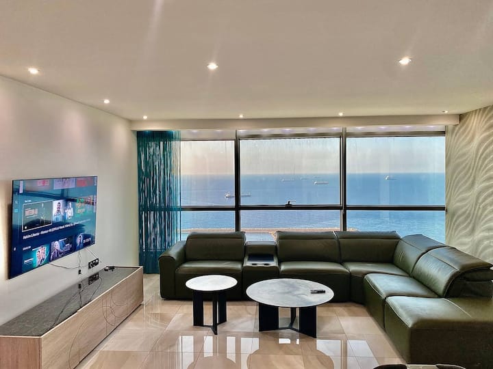 Vue Sur Mer • 4 Chambres • Emplacement Stratégique - Algérie