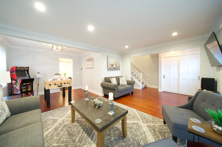 *Extended Stay* Saint Charles Fhs Rental - Bartlett, IL