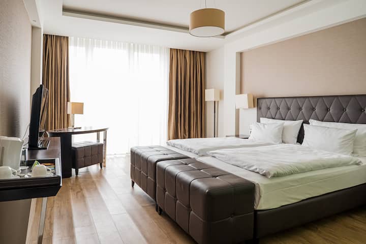 Homaris West Side - Deluxe Doppel/zweibettzimmer - Berlin