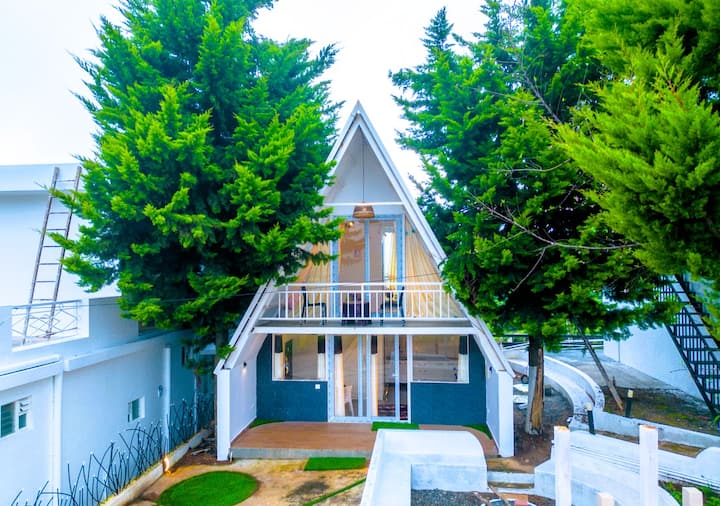 Romantic A-frame Villa Coonoor | Pets Welcome - Coonoor