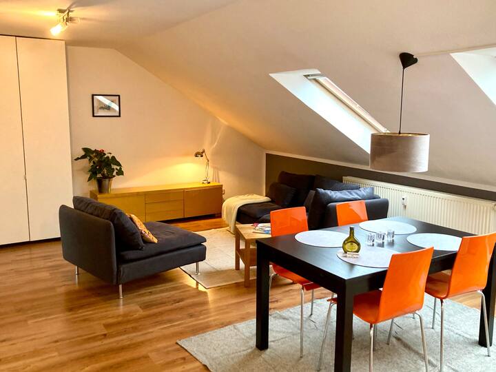 City-wohnung Mit Parkplatz - Würzburg
