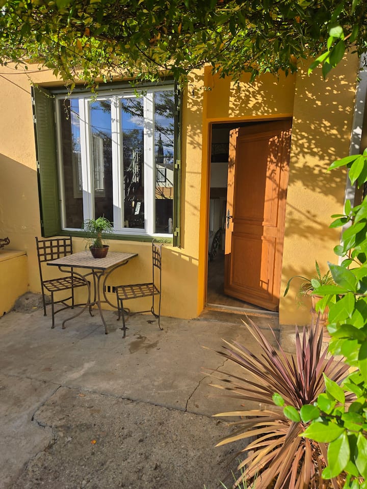 T2 Atypique Jardin Terrasse Clim Parking - Elne