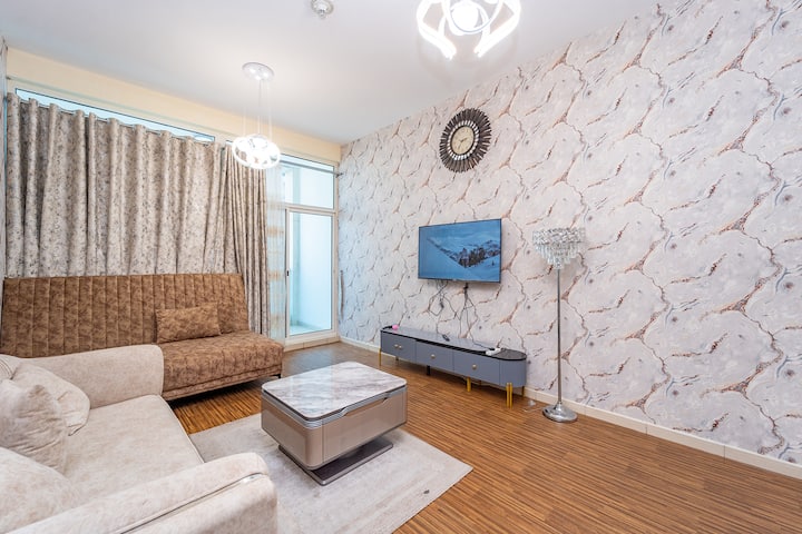 Luxury  Apartment/gym/pool/near Beach - Sharjah