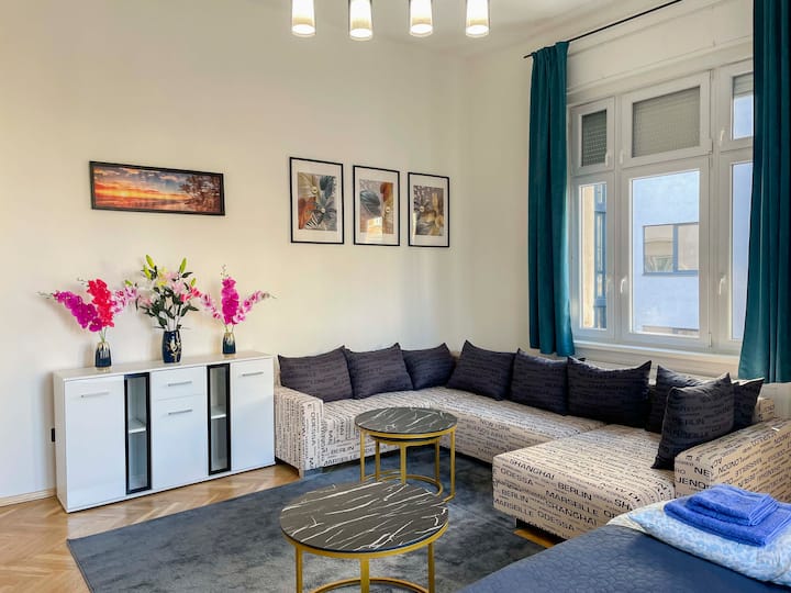 W25 Central 3br Free Parking - Budapest