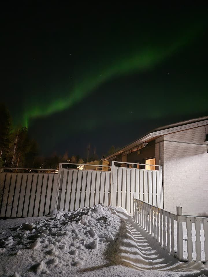 Virva Apartment -3bedroom/sauna/free Parking&wifi - Rovaniemi