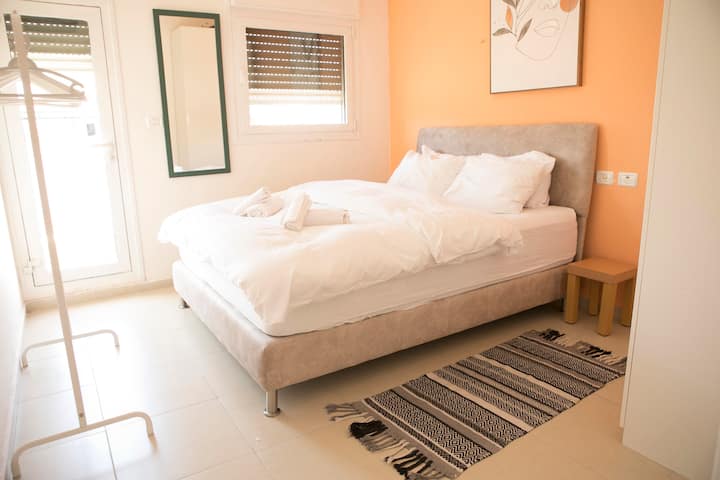 Amazing Two Bedrooms & Balcony W/ Shelter/ Mamad - Telavive