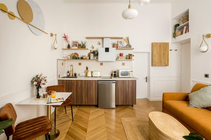 Charming 1bdr Flat Steps From The Louvre Rivoli - Paris