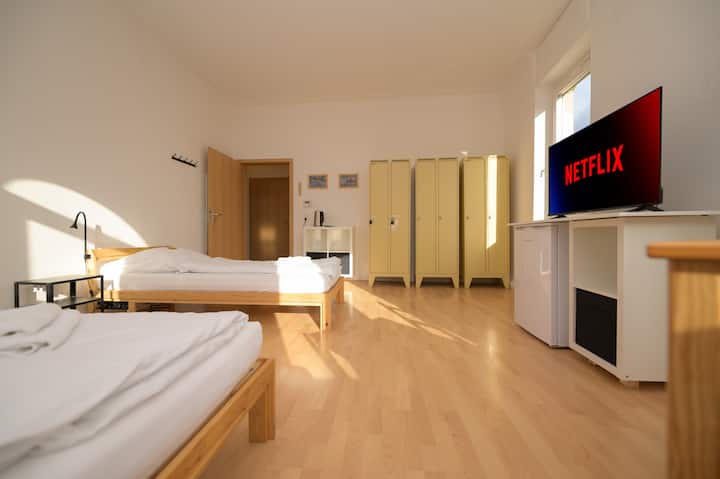 3-room Apartment Central – Smart Tv, Parking - Heilbronn