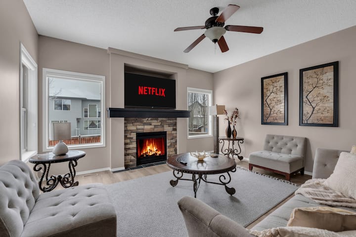 Relax In Cranston: Spacious 3-bedroom Calgary Home - Calgary