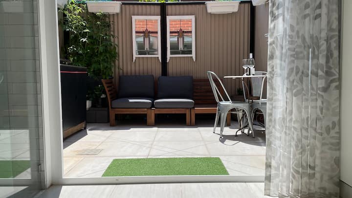 The Drover's Studio - Kensington