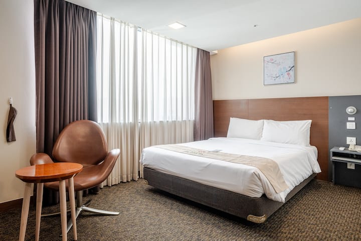 동대문역 1분 호텔, 스카이파크 동대문 킹스타운, 쇼핑, 안전-스탠다드 더블 - 서울특별시