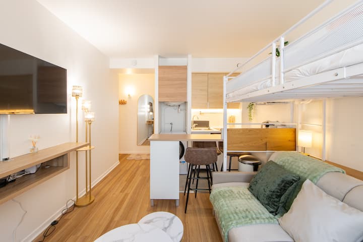 Studio éLégant, Quartier Animé, Métro à 5 Min - Paris