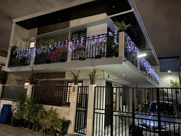 2-bedroom Apartment W/ Free Parking (Netflix/wifi) - Angeles