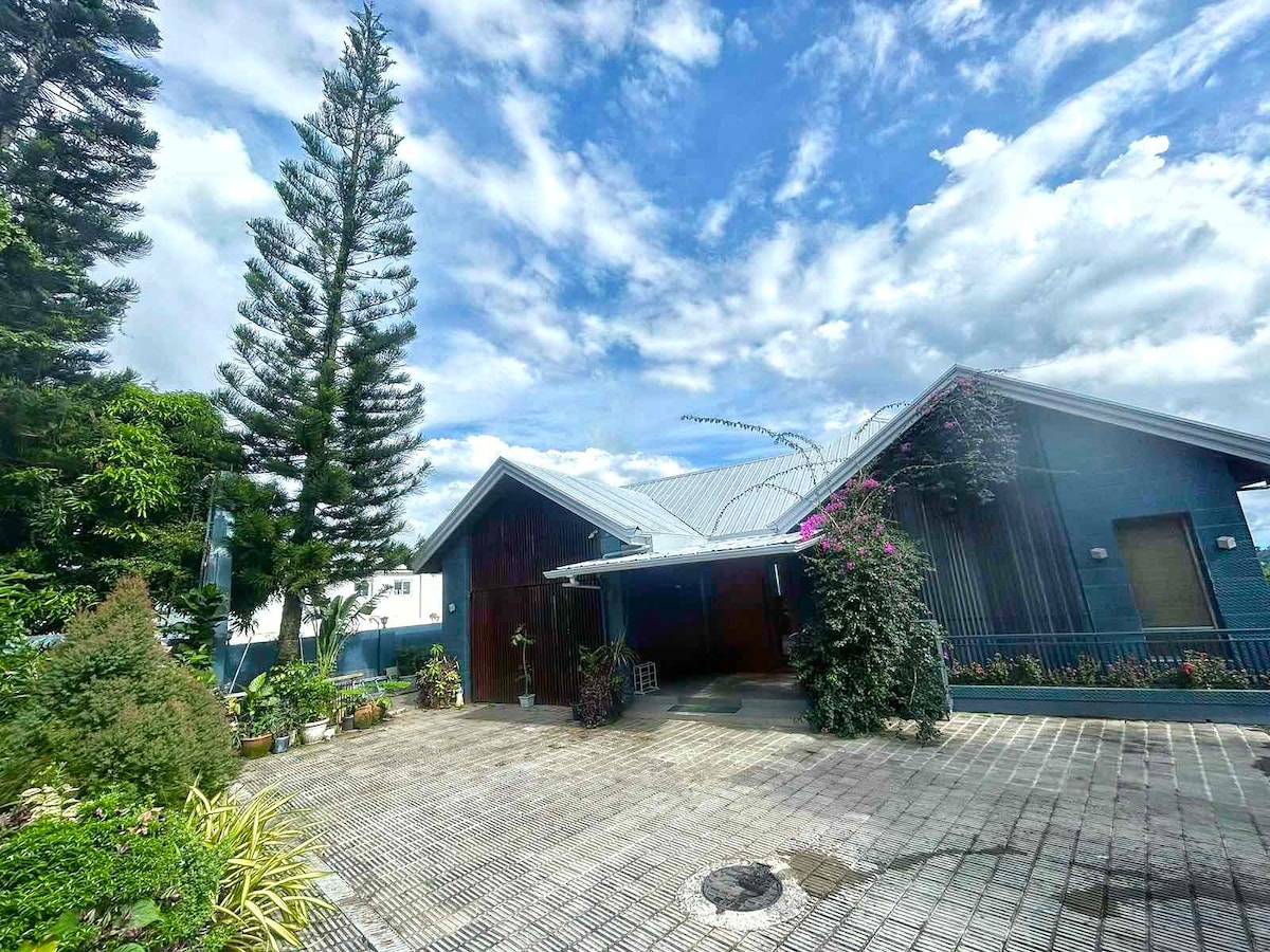 Anthill Tagaytay, w/ view of Taal, pool & elevator - Houses for Rent in ...