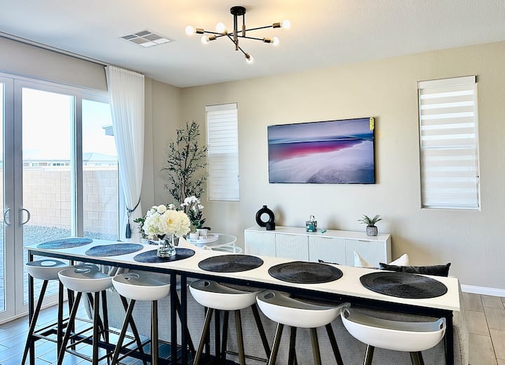 Luxury•3br•5beds•new Model  Home Near Strip - Henderson, NV