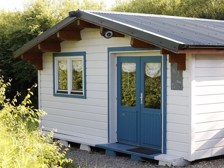 Cosy Wooden Cabin In Glamping Site - Kilkee