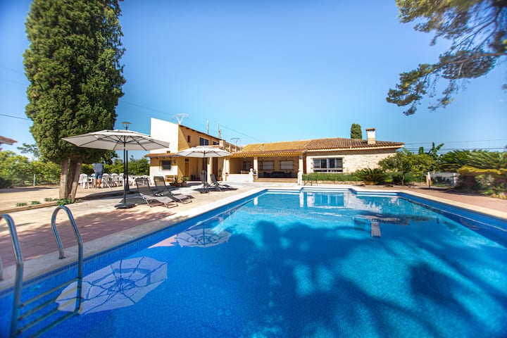Villa Con Piscina +Barbacoa Para 13 Cerca De Metro - Almusafes