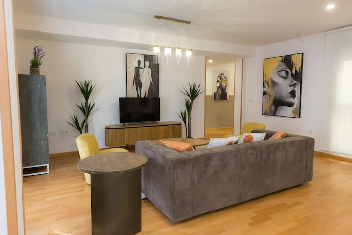 Apartamentos San Pedro Regalado - 3c - Valladolid, España