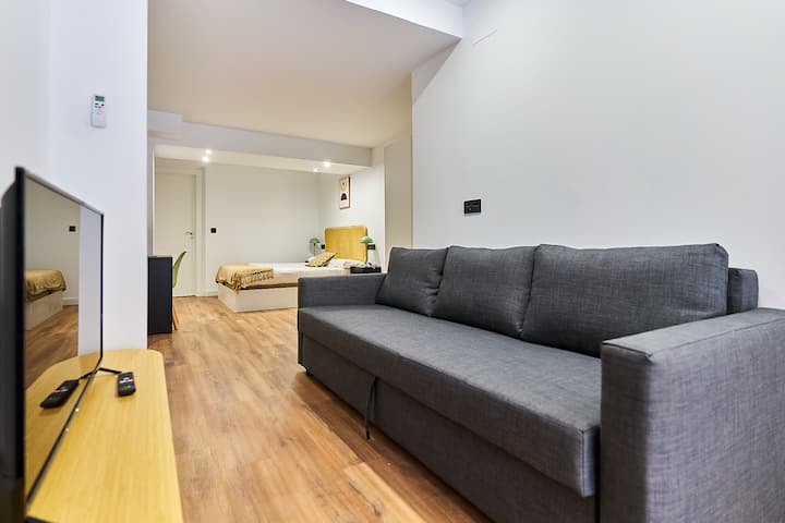 Apartamentos Beatriz By Gaiarooms - Estudio Triple - Salamanca, España