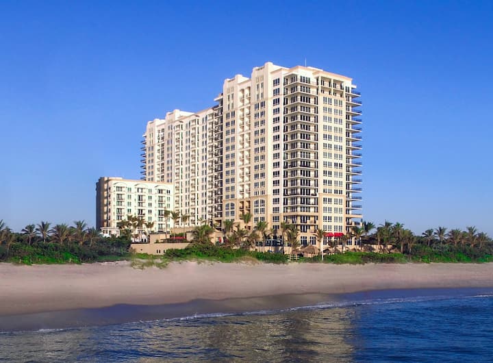 2 Bedroom Suite Oceanview Balcony - Riviera Beach, FL