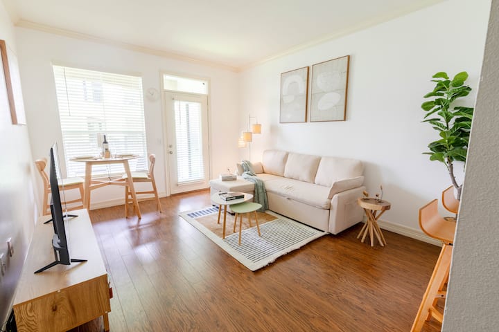 Cozy Galleria Bellaire Condo C1 - Houston, TX