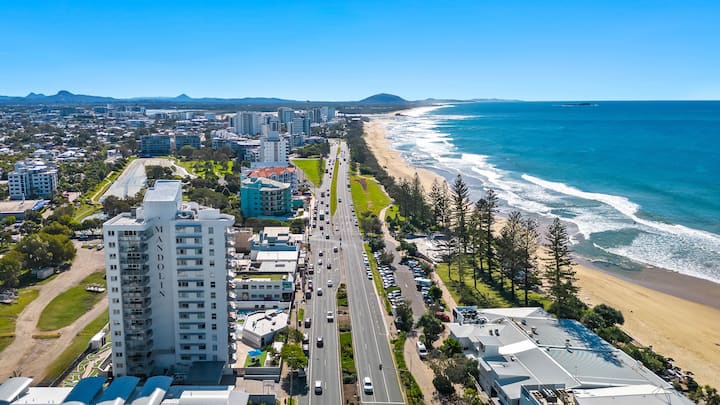 Beachside Apartment - Maroochydore