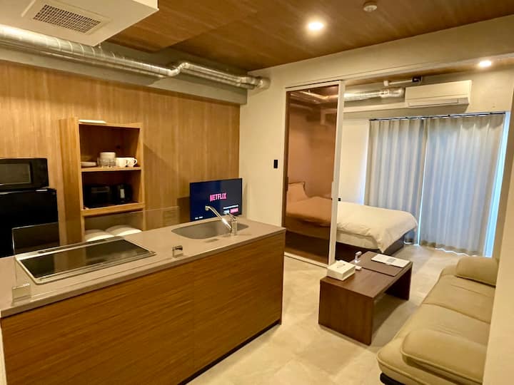 Room 802 | Accommodates 4 Guests - Ginza