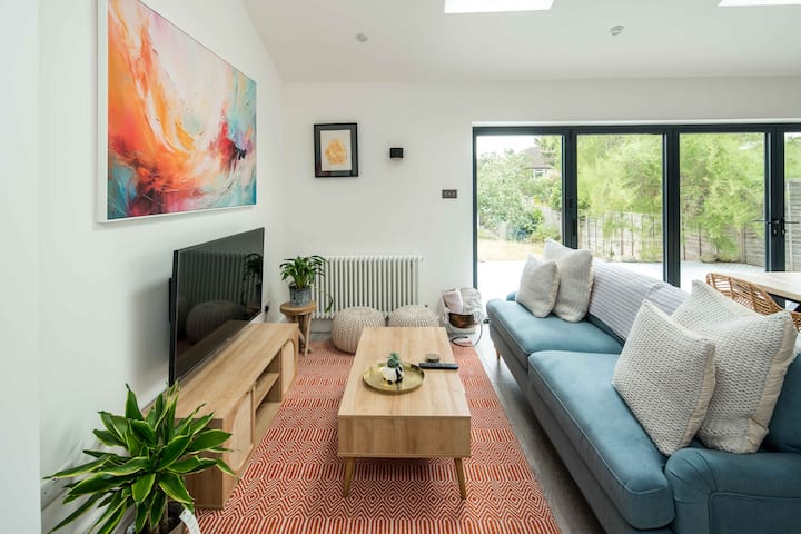 Cosy Double Room | Modern House | Living Room - Beckenham