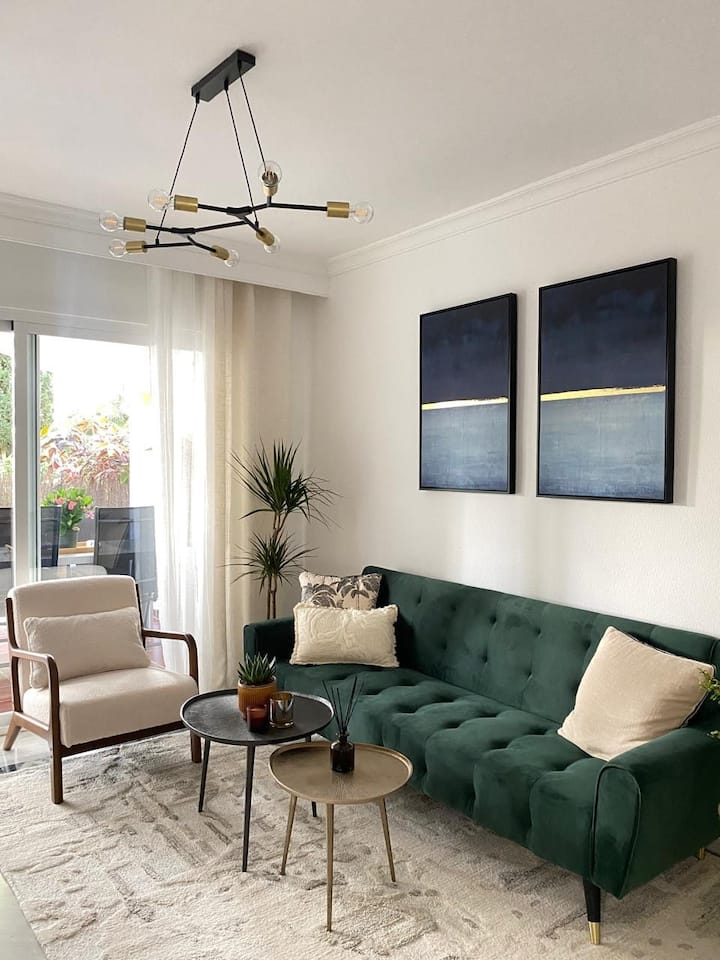 Style At Golden Mile With Pool, Garden & Parking - Marbella