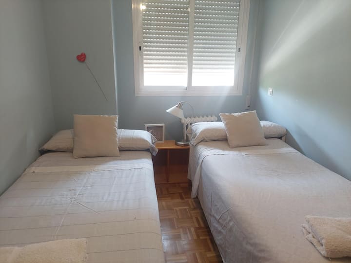 Habitación Individual - Madrid