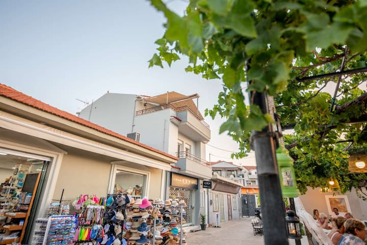 Ten Suns Downtown A By 8essentially - Cephalonia