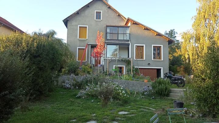 Belle Maison De Ville Avec Jardin - Gap