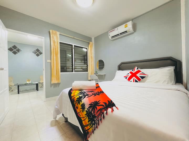 Comfy Serenity 1br Apt Downtown - Pattaya