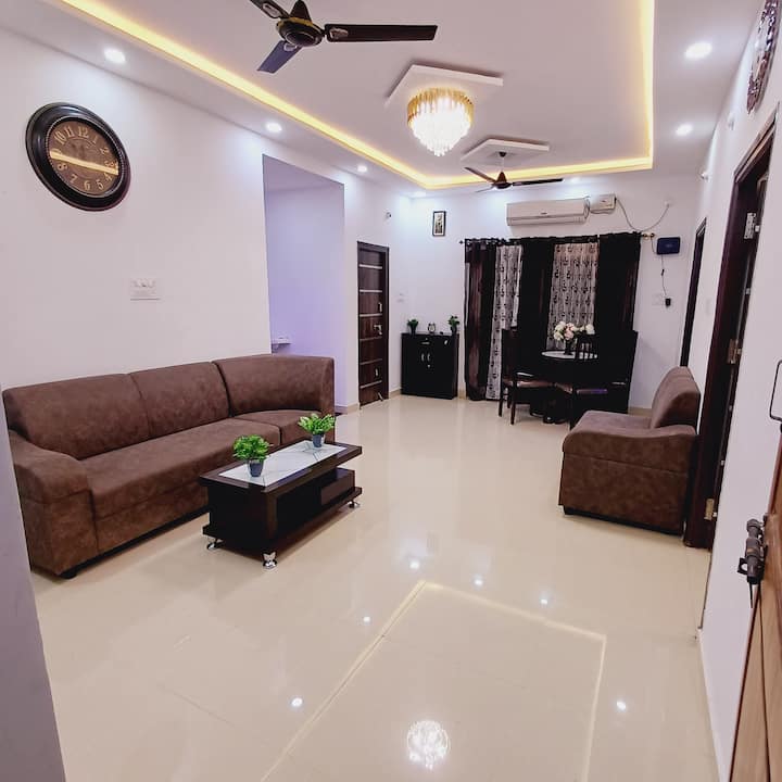 Golden 3bhk Apartment(silver Skyhomestay) - Hajdarabad