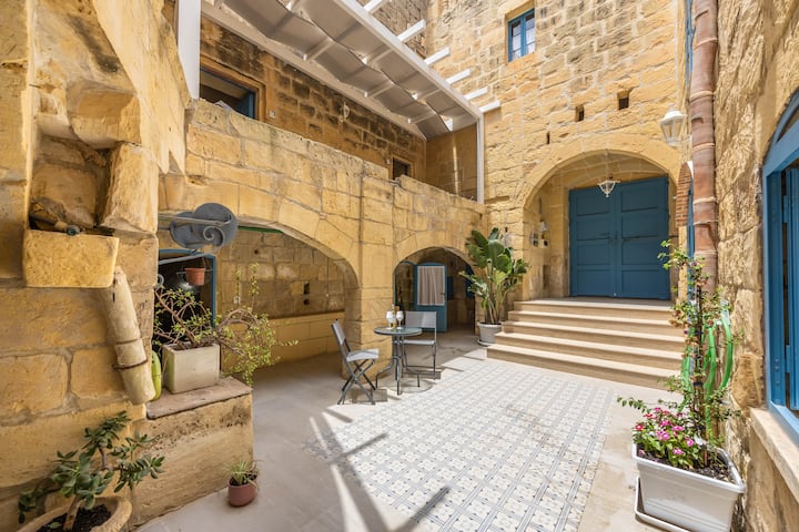 Lavender Suite - Malta