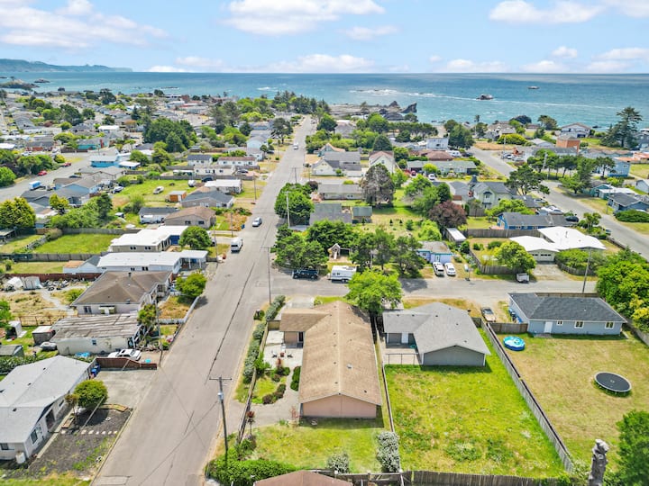 Sea Song - Crescent City, CA