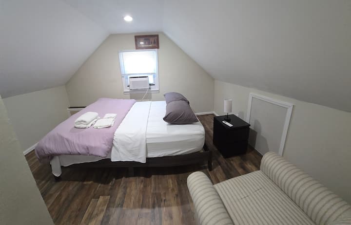 Private Second Floor - Manassas, VA