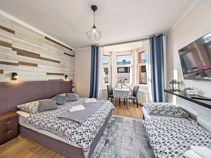 Apt5 Enjoy Cozy Quiet In Hills Near Prague Castle - Prag